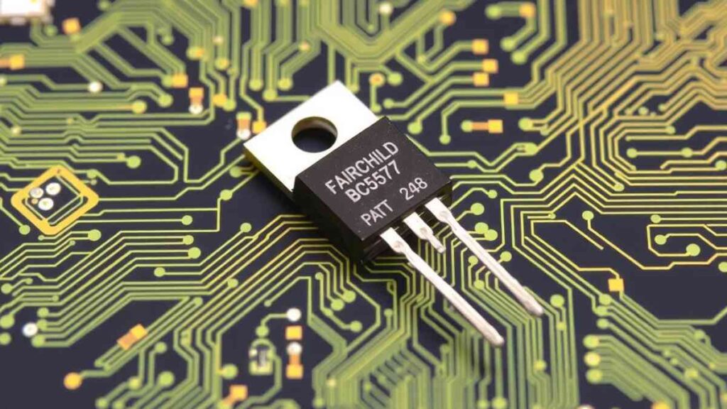 Fairchild BC557BTA Explained: A Trusted PNP Transistor for Everyday ...